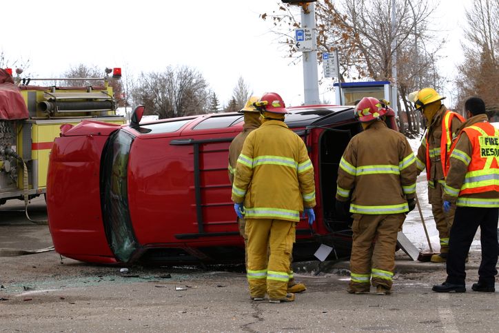 Common Causes for Rollover Crashes | Atlanta Personal Injury Lawyers ...